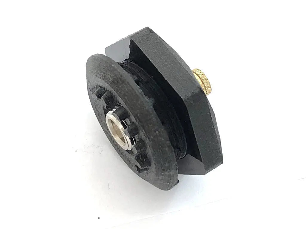 Sandwich Bung (nozzle mounting adapter) – Hampton Tuning